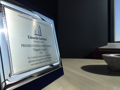 Edoardo Garrone riceve il premio Energia Sostenibile